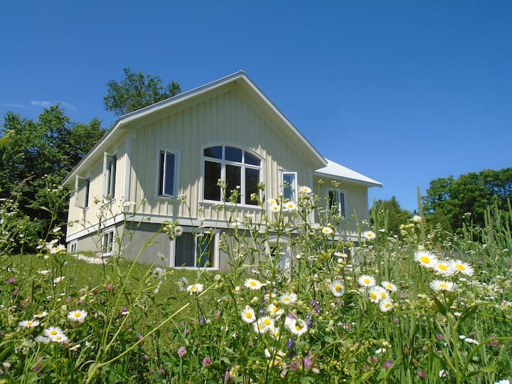 Lovely Home/64 Acres/fallbrook/1 Hr West Ottawa - Perth, ON, Canada