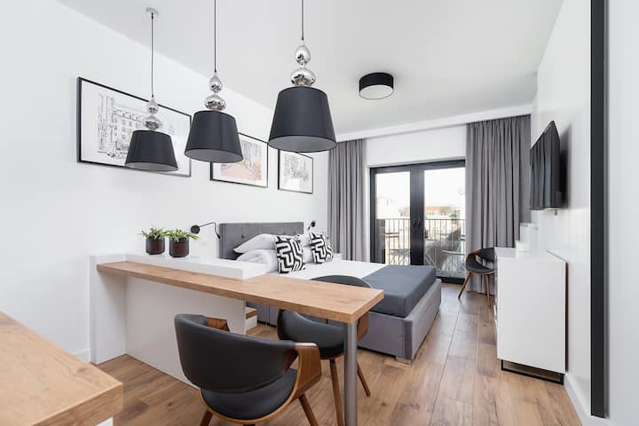 Cozy Studio With A Balcony - Rajska 3 Street - Cracovie