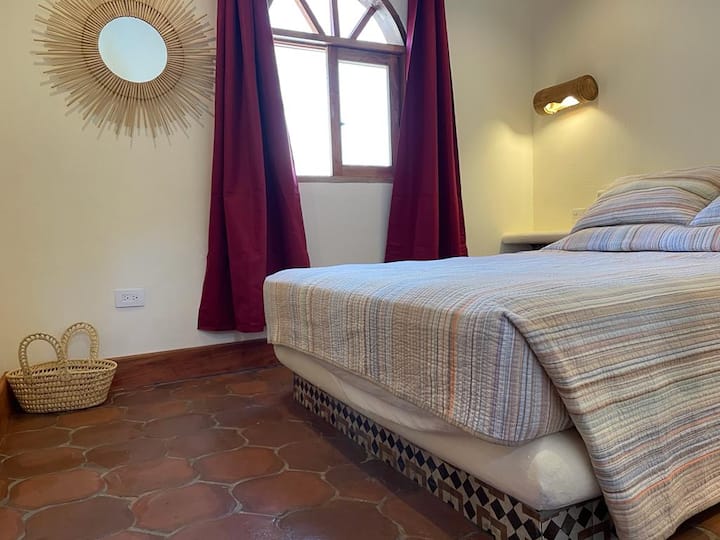 La Casita Blanca, Las Planadas Next Yankee Beach - Nicaragua