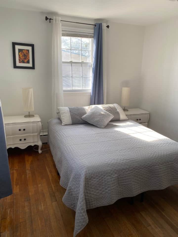 Lovely One Bedroom Rental 4 Blocks From The Beach. - Virginia Beach, VA