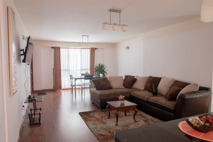 Hermosodepartamento En Sucre Con Garage Pequeño - Sucre