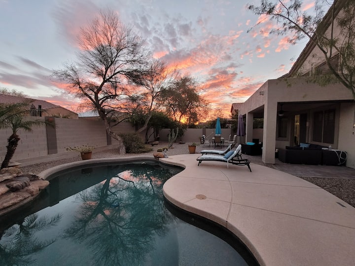 Comfort And Style In Estrella Mountain Ranch - Goodyear, AZ