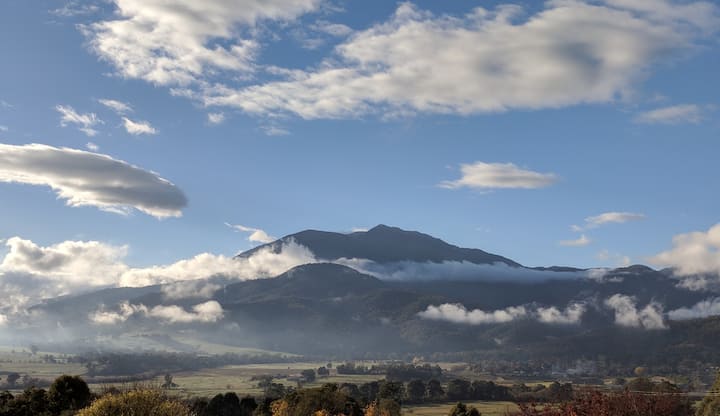 6 Buckland - Scenic Mountain Views - Bright