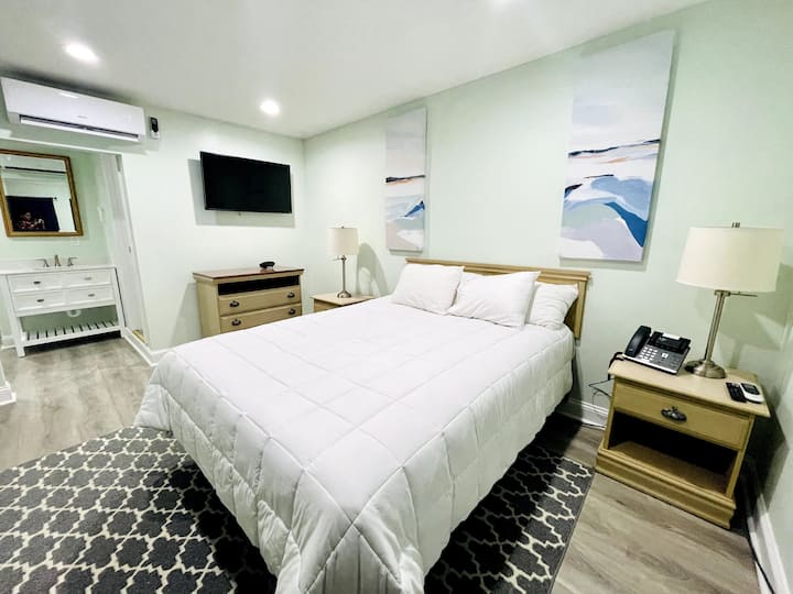 1 Bedroom With Kitchen & Free Parking On Premises. - Kingsland, GA