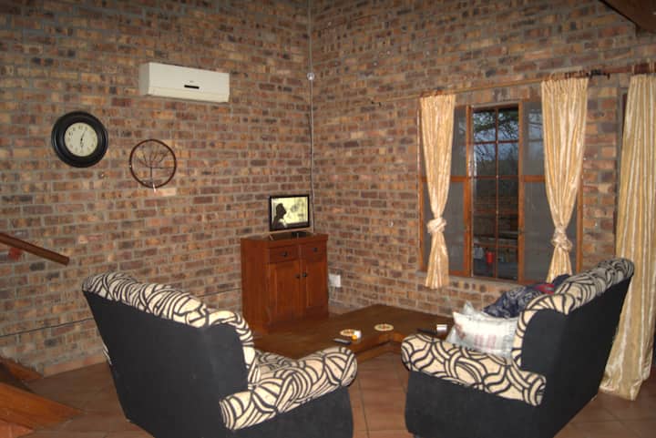 The Moepelhouse - Marloth Park
