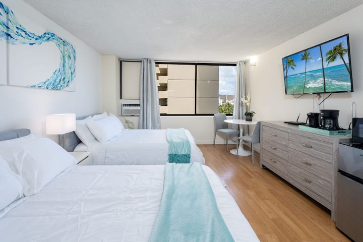 2 Beds Waikiki Condo Bright And Cozy - Kailua, HI