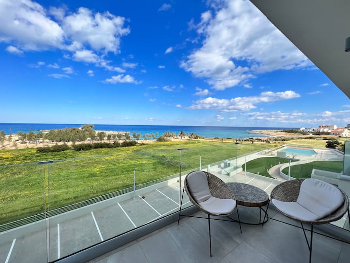 Seaview 2 -Bedroom Luxury Suite On Green Bay Beach - Fig Tree