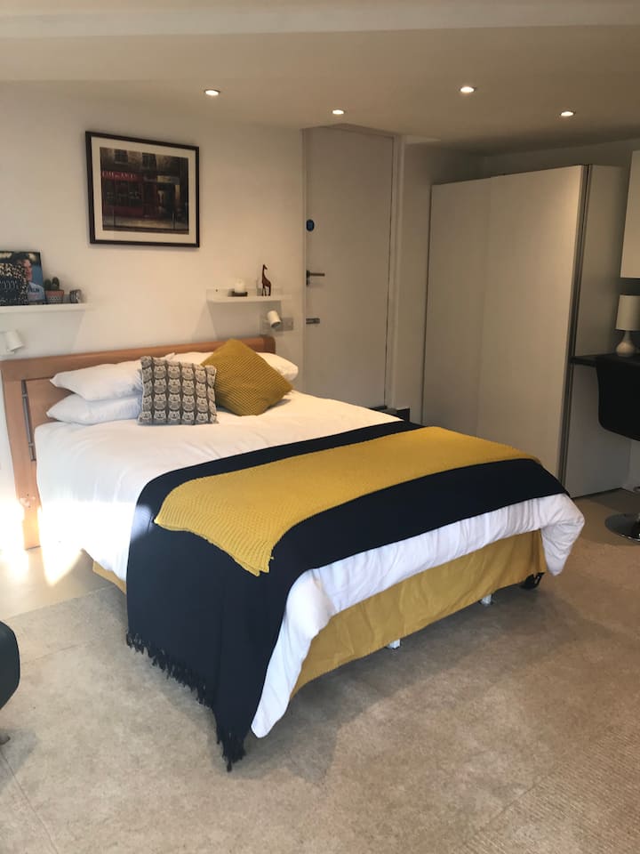 Studio Guest Annex, Garden View, Local To Nec, Bhx - Aéroport de Birmingham (BHX)