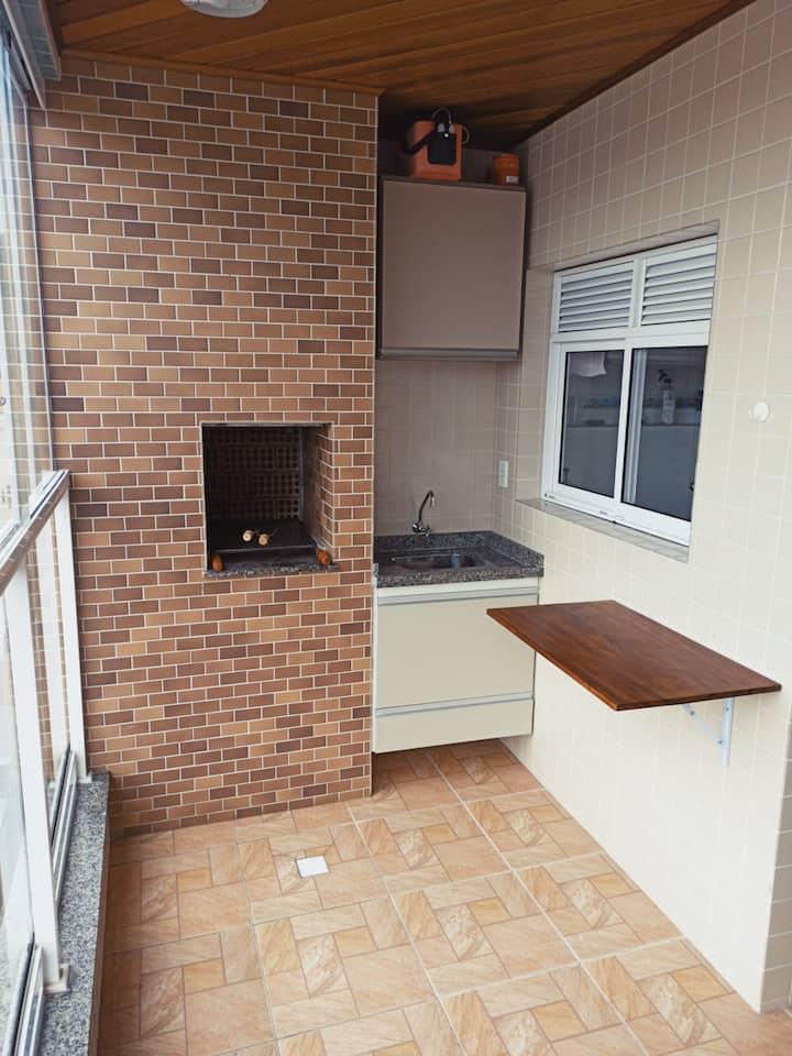 Apto Com Area Gourmet E Piscina No Itaguá - Ubatuba