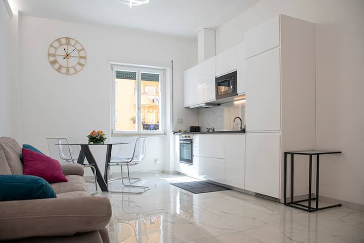 ‘Elegant Apartment’ Stazione Trastevere, 2 Baths - Rome