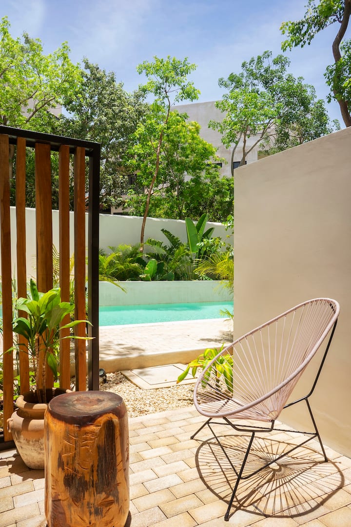Studio W/ Direct Pool Access | Fast Wi-fi | Veleta - Tulum