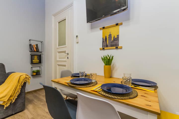 Teresa City Central Apartment For 4 Guest - Budapest