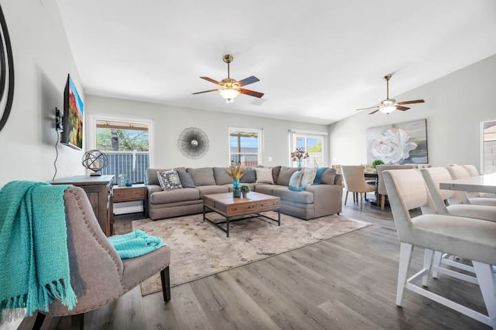 Phoenix Oasis-modern-pool-bbq-pet Friendly-yard - 鳳凰城