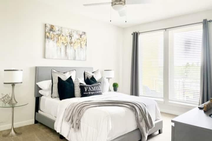 Home Away From Home - Jacksonville, FL