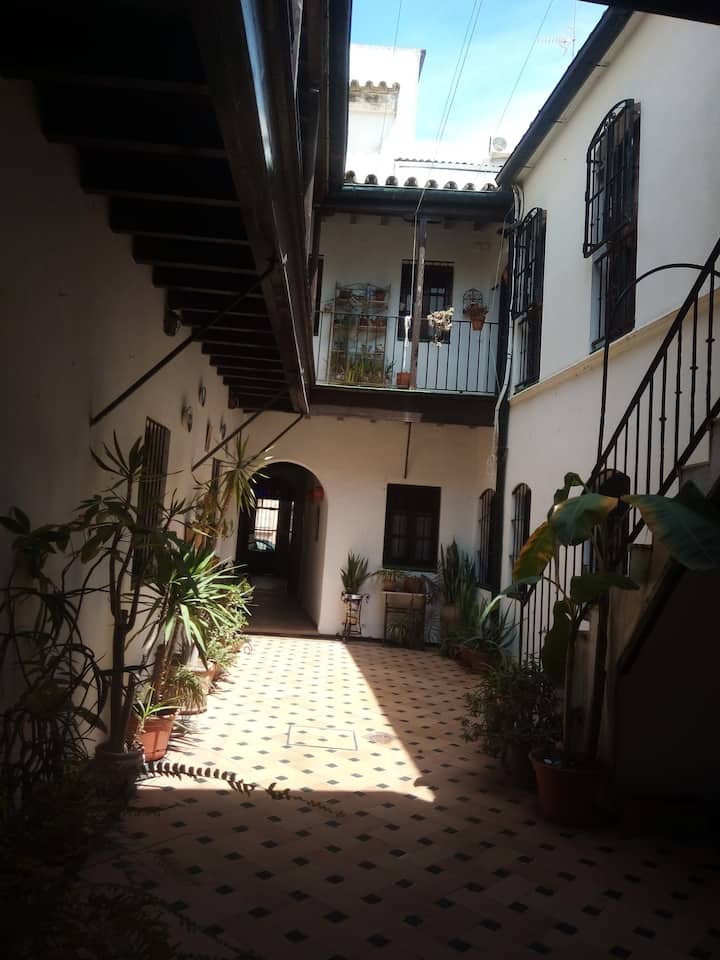 Apartamento En Triana Junto Al Puente - Seville, Spain