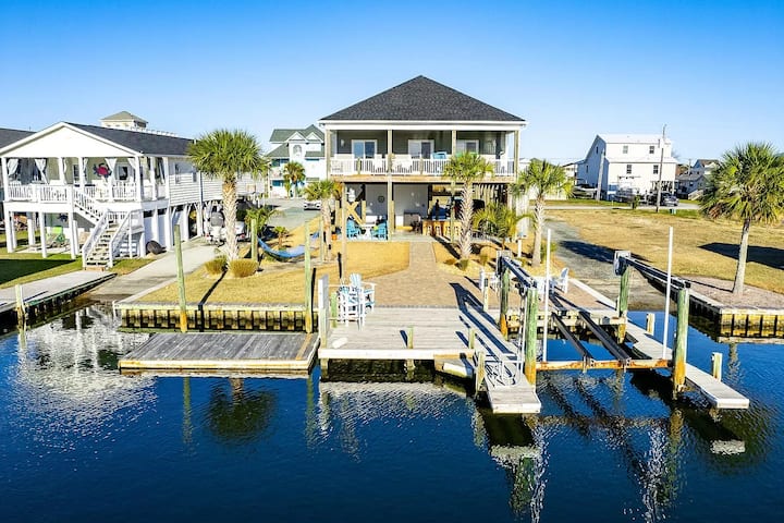 Waterfront, Private Dock And Ramp, With Elevator - Surf City, NC