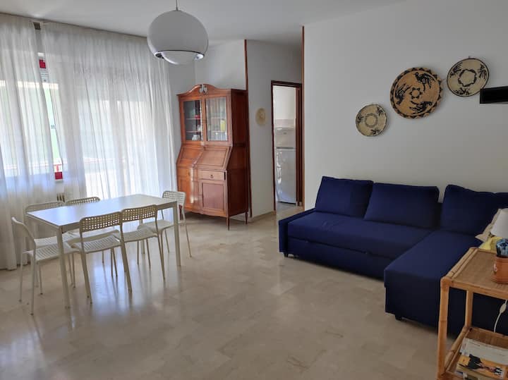 Appartement De Quatre Pièces Avec Parking - Savona