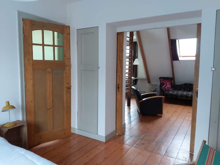 Etage In Herenhuis; Lang Verblijf Zoek Nu Contact - Groningen