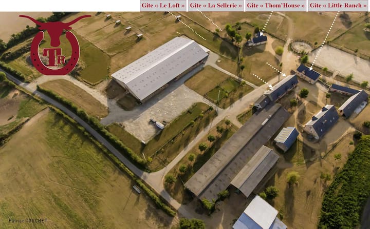 Gite De Groupe Dans Un Cadre Ranch Très Chaleureux - Château-Gontier-sur-Mayenne
