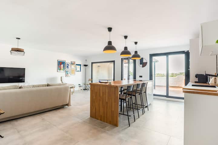 Apt Moderne Et Spacieux A/ Piscine Et 2 Terrasses! - Sitio de Calahonda