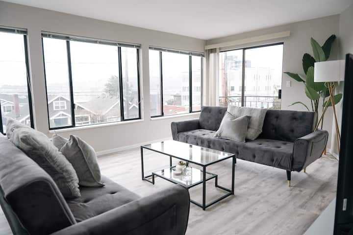 ✨New✨10/10location🚙🚗parking👑kbed🏙views - Leschi - Seattle