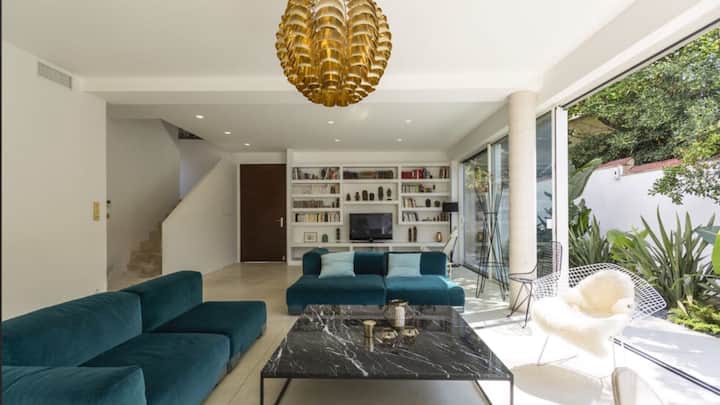 Magnifique Villa Avec Piscine à 2 Pas De La Mer - Marseille