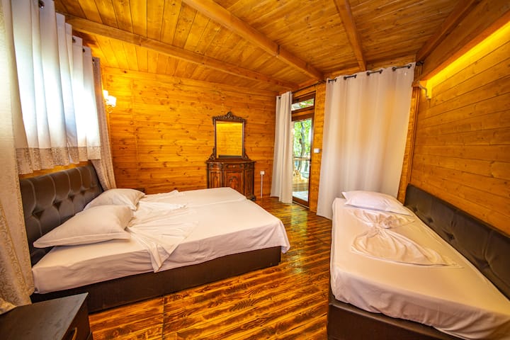 Chalet Triple - Albania