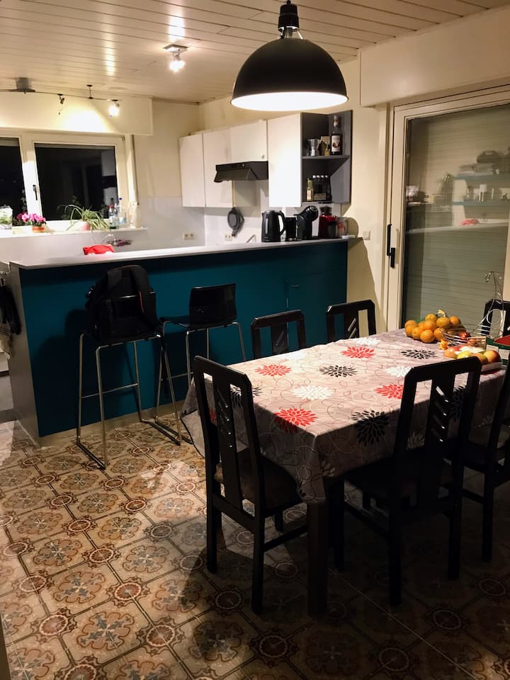 Cosy Spacious Room Near Mechelen - Mechelen