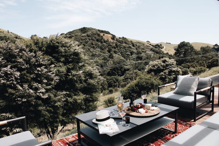 An Incredibly Special Place - Fleetwood House - Waiheke Island