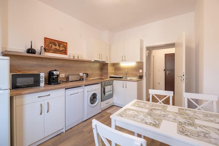Peaceful Downtown Location - 2 Bedroom Apartment - Sofia