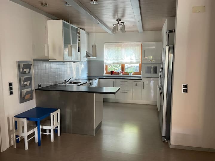 Haus Mit Terrasse Und Garten - Donauwörth