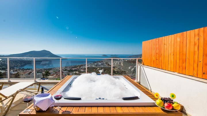 Merkezi Konumda Havuzlu Jakuzili Villa 458 - Kalkan