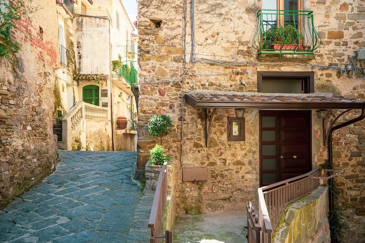 Casa Dame - Old Town Authentic Traditional Home - Agropoli