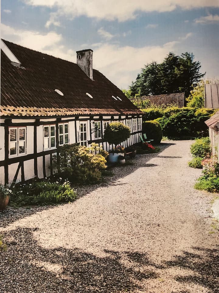 Idyllisk Bindningsværk Hus På Mols - Ebeltoft