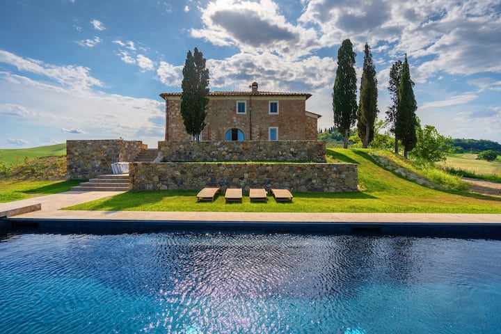 Modern Restoriertes Landhaus Mit Pool - Italie