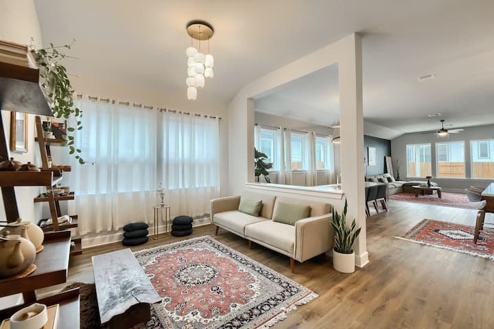 Summer Monthly Rental | 4bd Home | Close To Dwntn. - Austin, TX