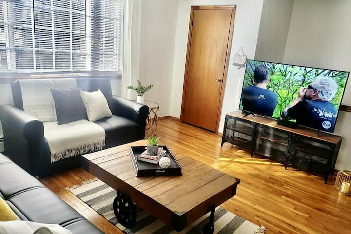 Stylish & Inviting 2br-jfk/ubs/ Casino/lirr/subway - New York John F. Kennedy Airport (JFK)