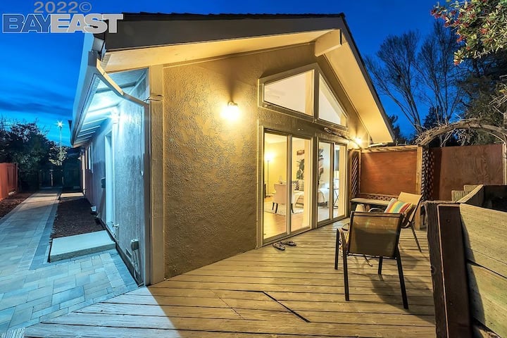 Private 1-bedroom Guesthouse - San Ramón, CA