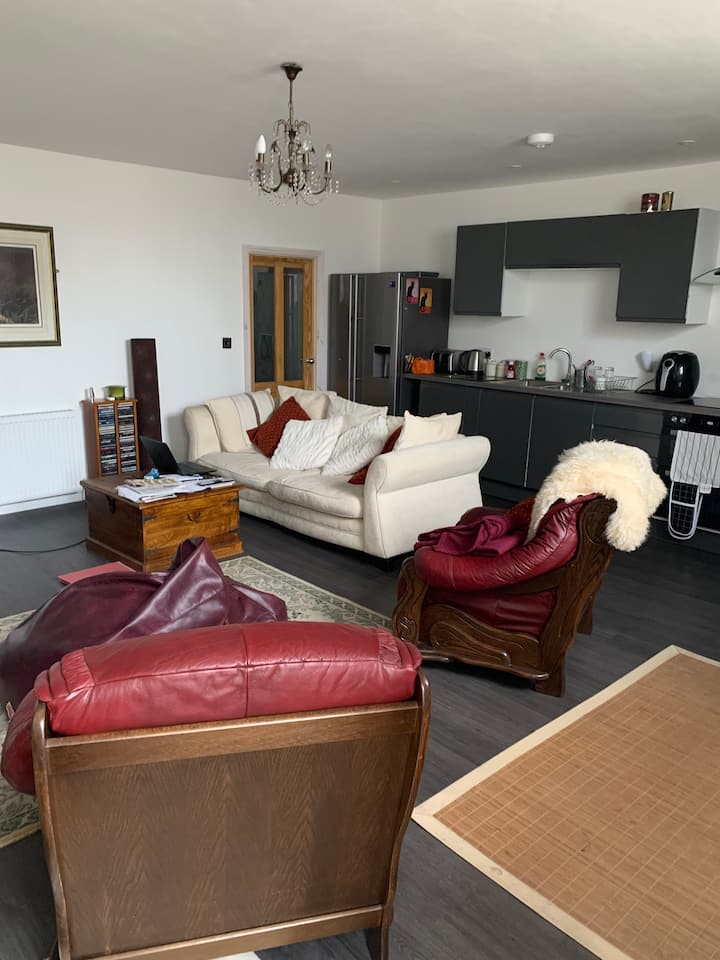 Lovely Grade Ii Basement Flat - Westgate-on-Sea