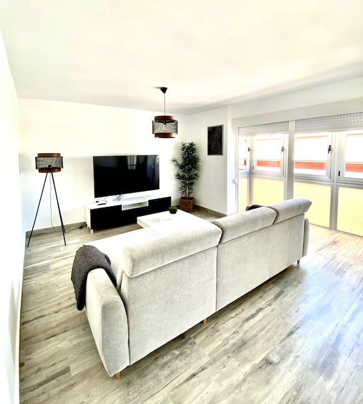 Excelente Piso En El Centro San Fernando Cadiz. - Chiclana de la Frontera