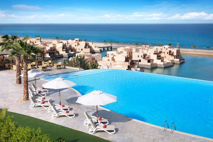 Fabulous Huge Familyfriendly 2bed Villa In5* Hotel - Ras Al-Khaimah
