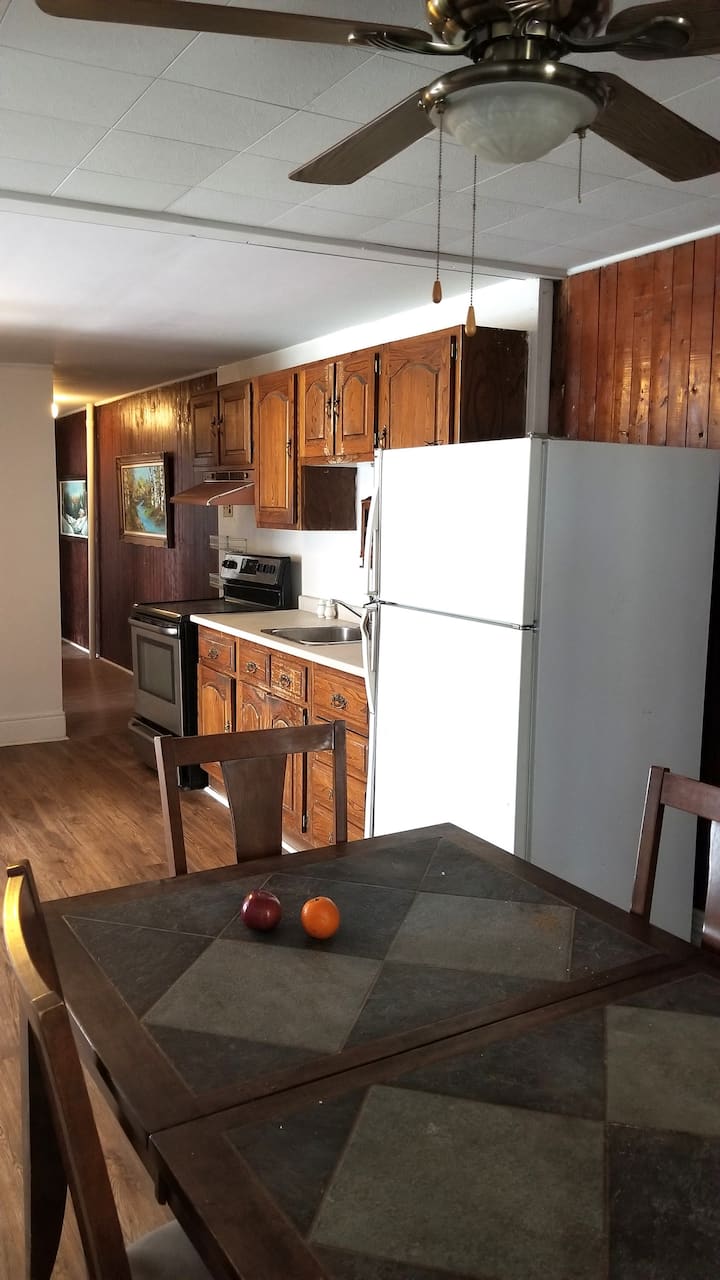 460 - Grand Logement Près Du Parlement - Quebec City