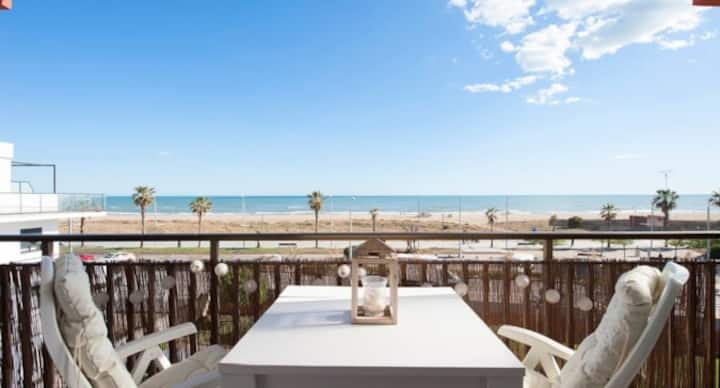 Home Sweet Home By The Sea - Castelldefels