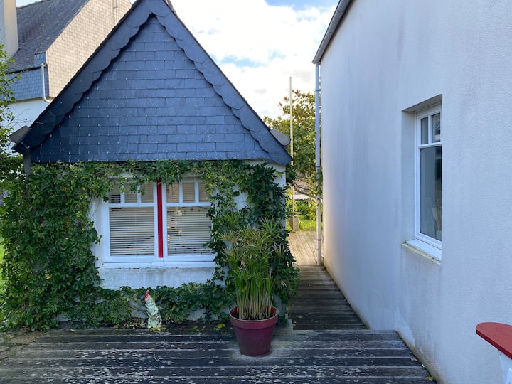 La Domik, Toute Petite Maison Sur Le Port - Île de Bréhat