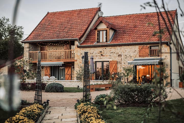 Les Lumières D' Isa. Chambre D'hôte 3 éPis. - La Clayette