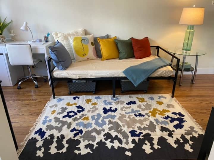 Newly Remodeled One Bedroom With Free Parking - Hayward, CA