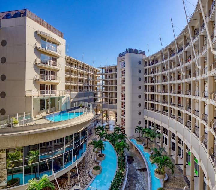 Lovely 2 Bedroom 2 Bathroom Seaview Apartment C4- - Durban