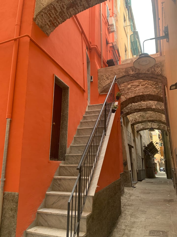 Casa Cimella, Un Nido Nel Cuore Del Porto Antico. - Genoa