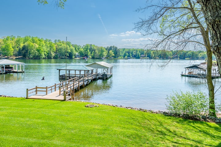 Amazing Lake Norman Location - Mooresville, NC