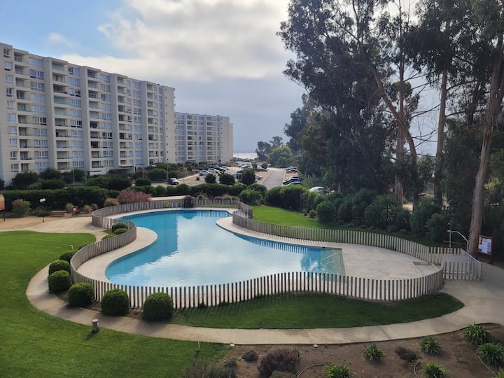 Papudo Hermoso Y Amplio Depto A Pasos De La Playa - Papudo